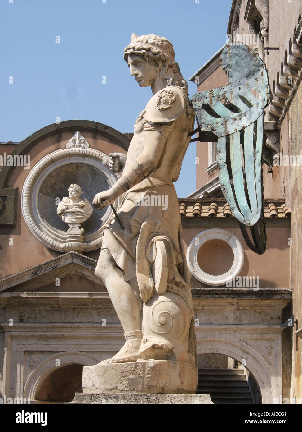 Michael angelo statues hi-res stock photography and images - Alamy