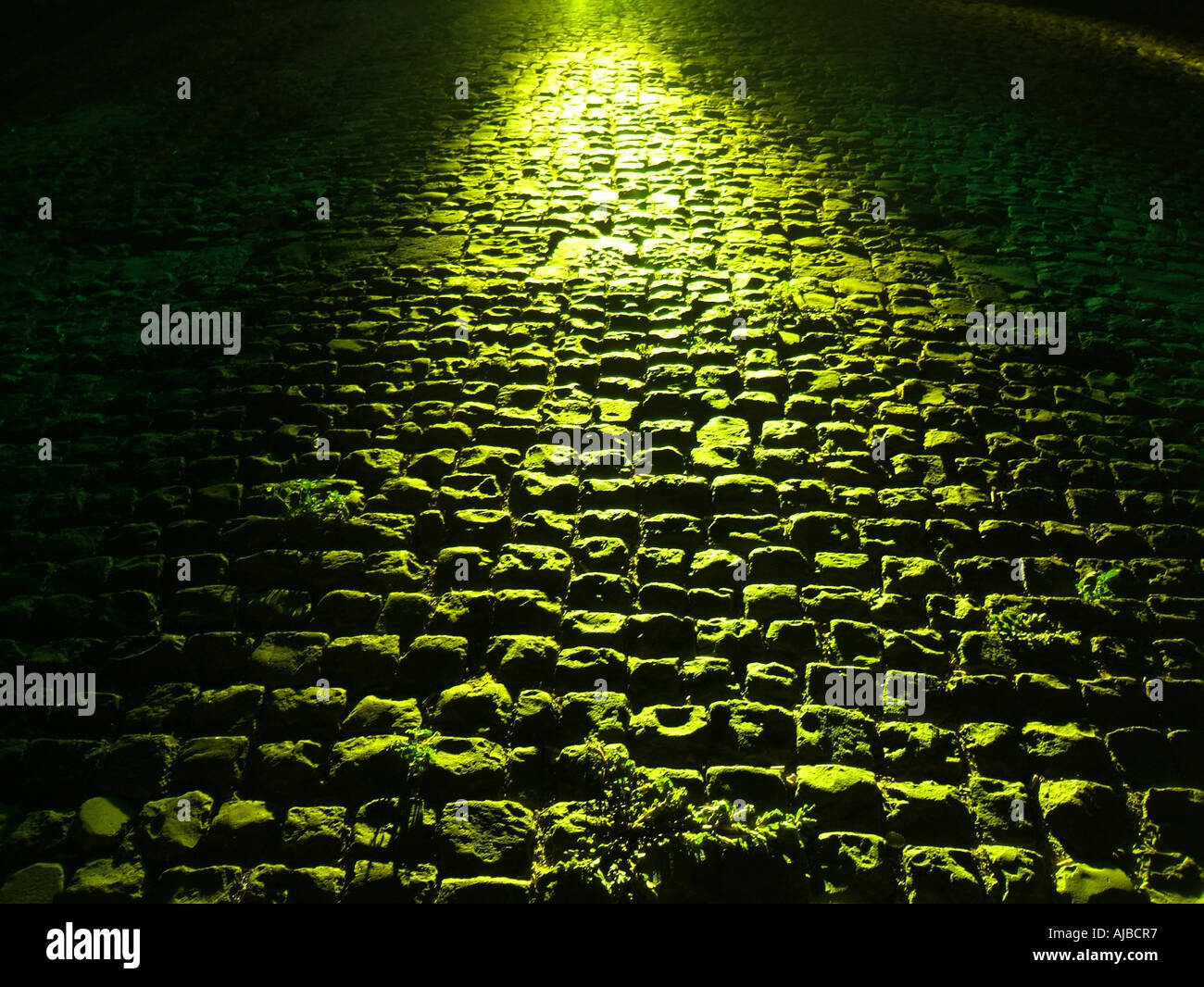 Light beam on cobble night hi-res stock photography and images - Alamy