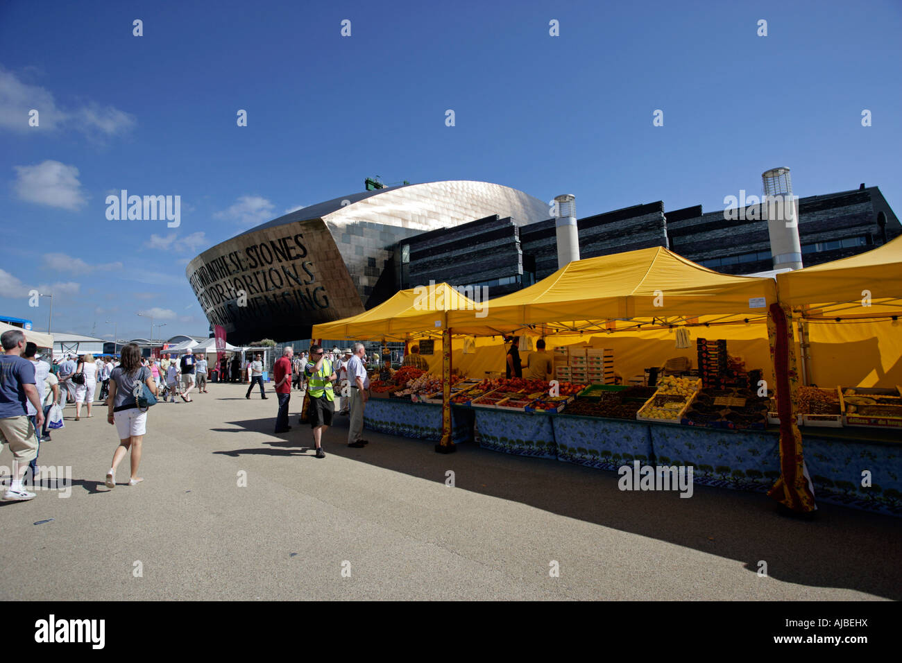Food stalls at Cardiff Bay Oval Basin Stock Photo - Alamy