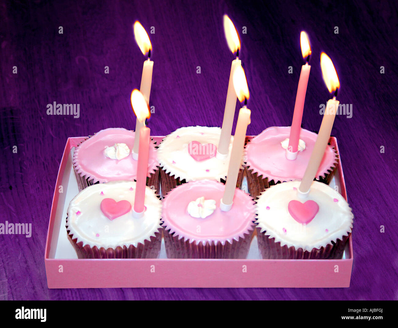 Candle light cake hi-res stock photography and images - Alamy