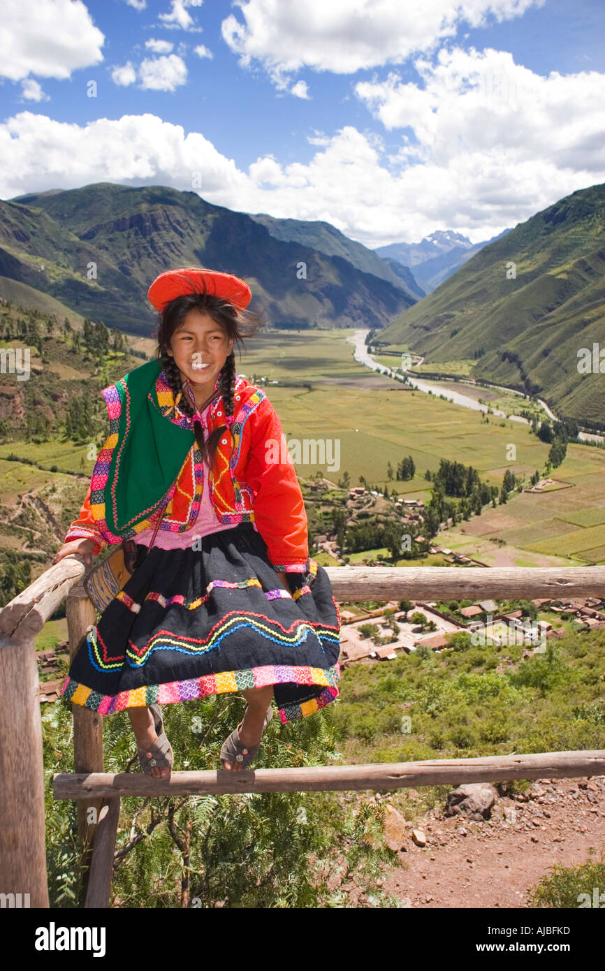 Native inca incan girl child hi-res stock photography and images - Alamy
