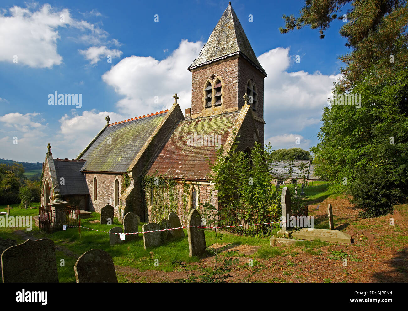 Llyn safaddan hi-res stock photography and images - Alamy