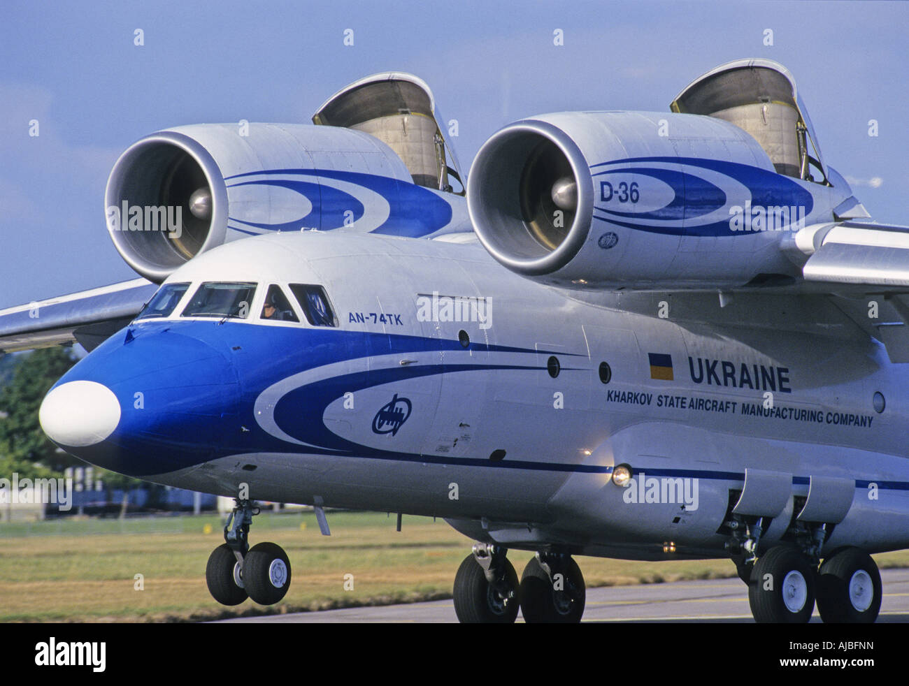 Military transport aircraft hi-res stock photography and images - Alamy