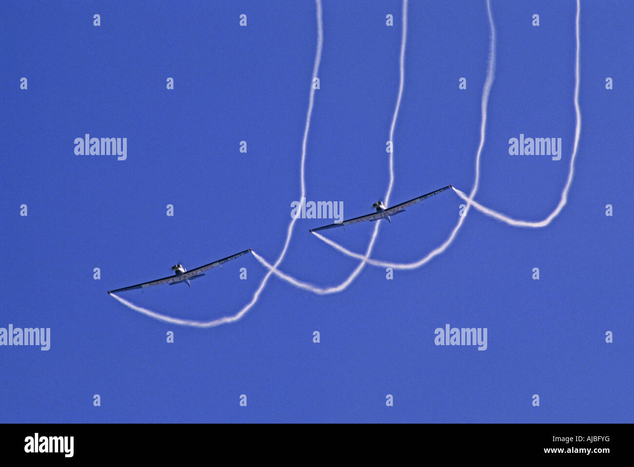 Formation Aerobatic Flight of Fournier RF4D Motorgliders at Biggin Hill ...