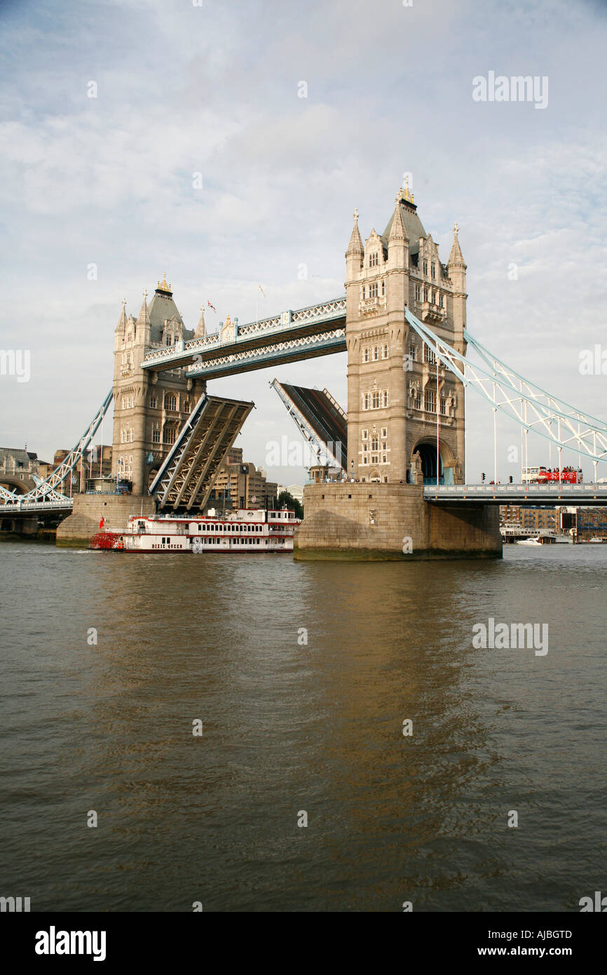 Raising Tower Bridge, London, England Stock Photo - Alamy