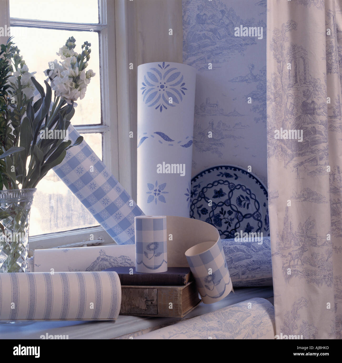 Wallpaper samples hi-res stock photography and images - Alamy