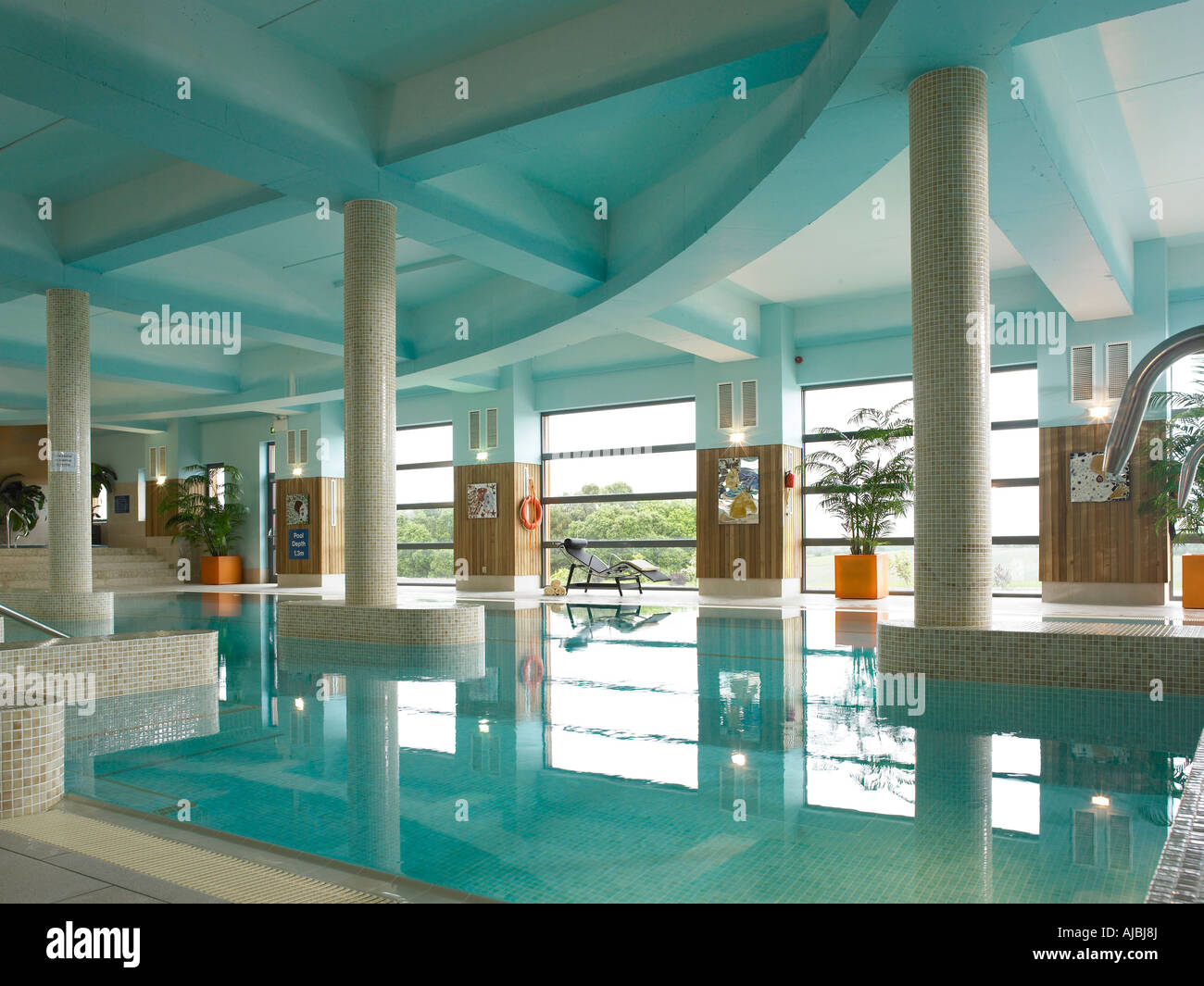 Swim swimming pool hi-res stock photography and images - Alamy