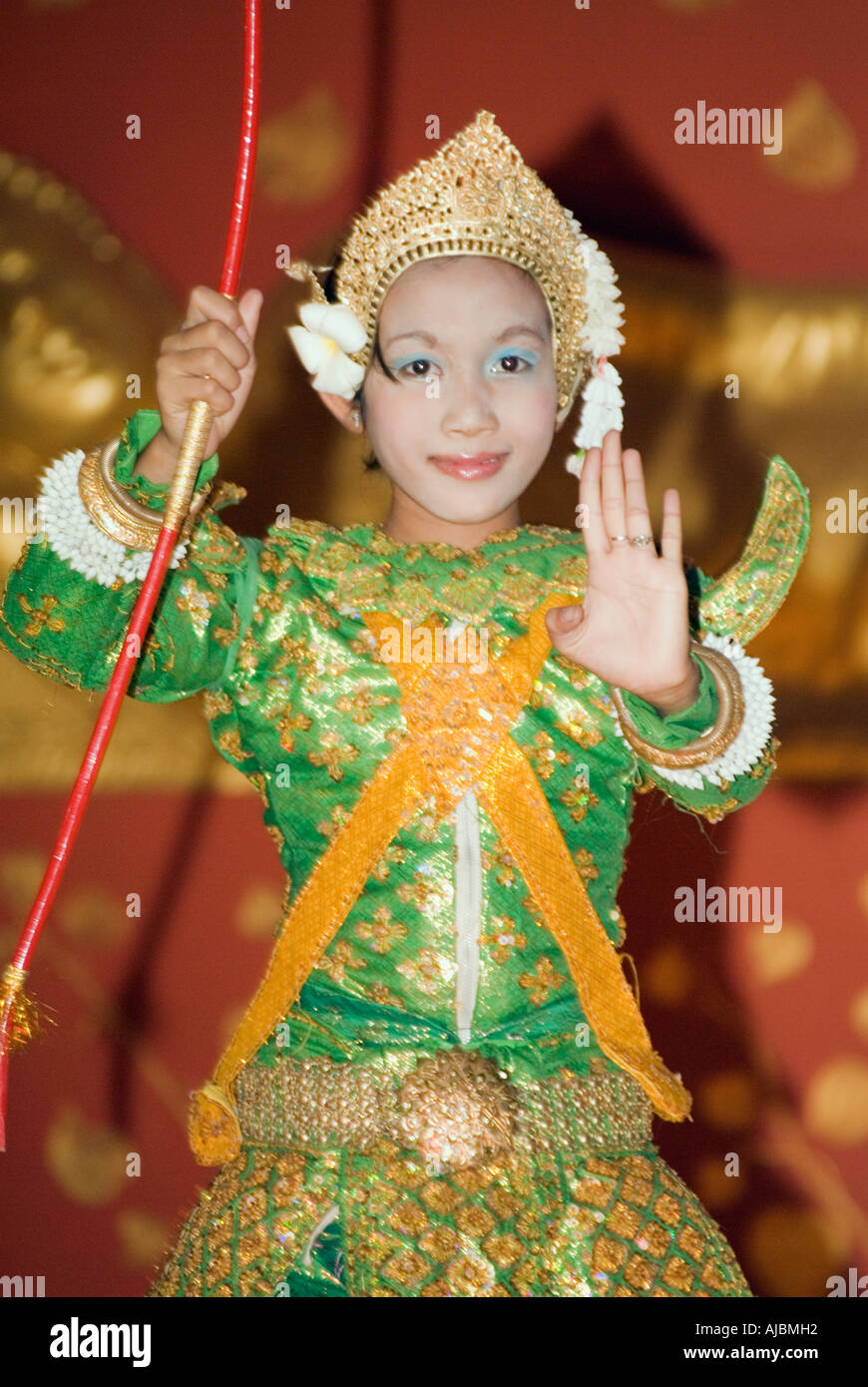Cambodia female headdress dancer hi-res stock photography and images ...
