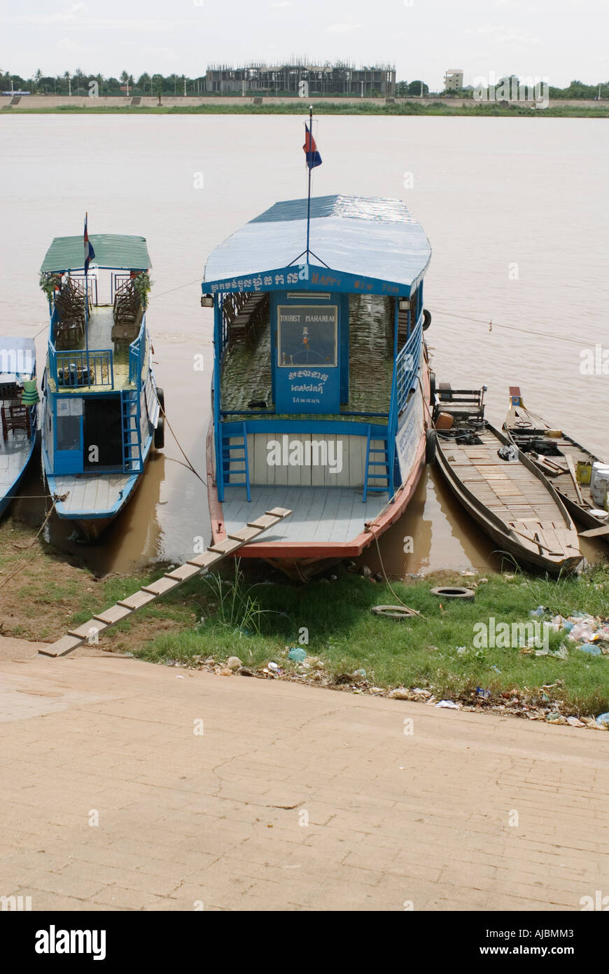 Cambodia Tourist Boats Phnom Penh Stock Photo - Alamy