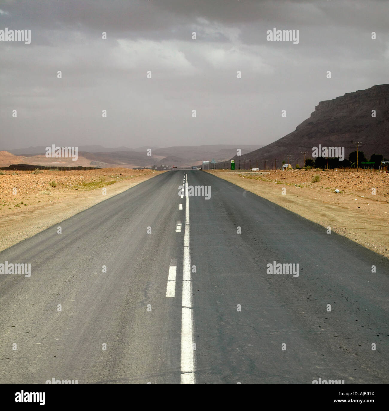 Going on land hi-res stock photography and images - Alamy