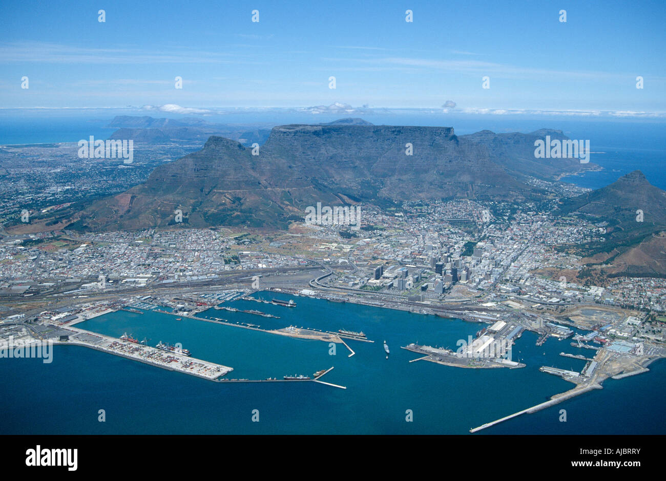 Aerial View of Cape Town and Table Mountain Stock Photo - Alamy