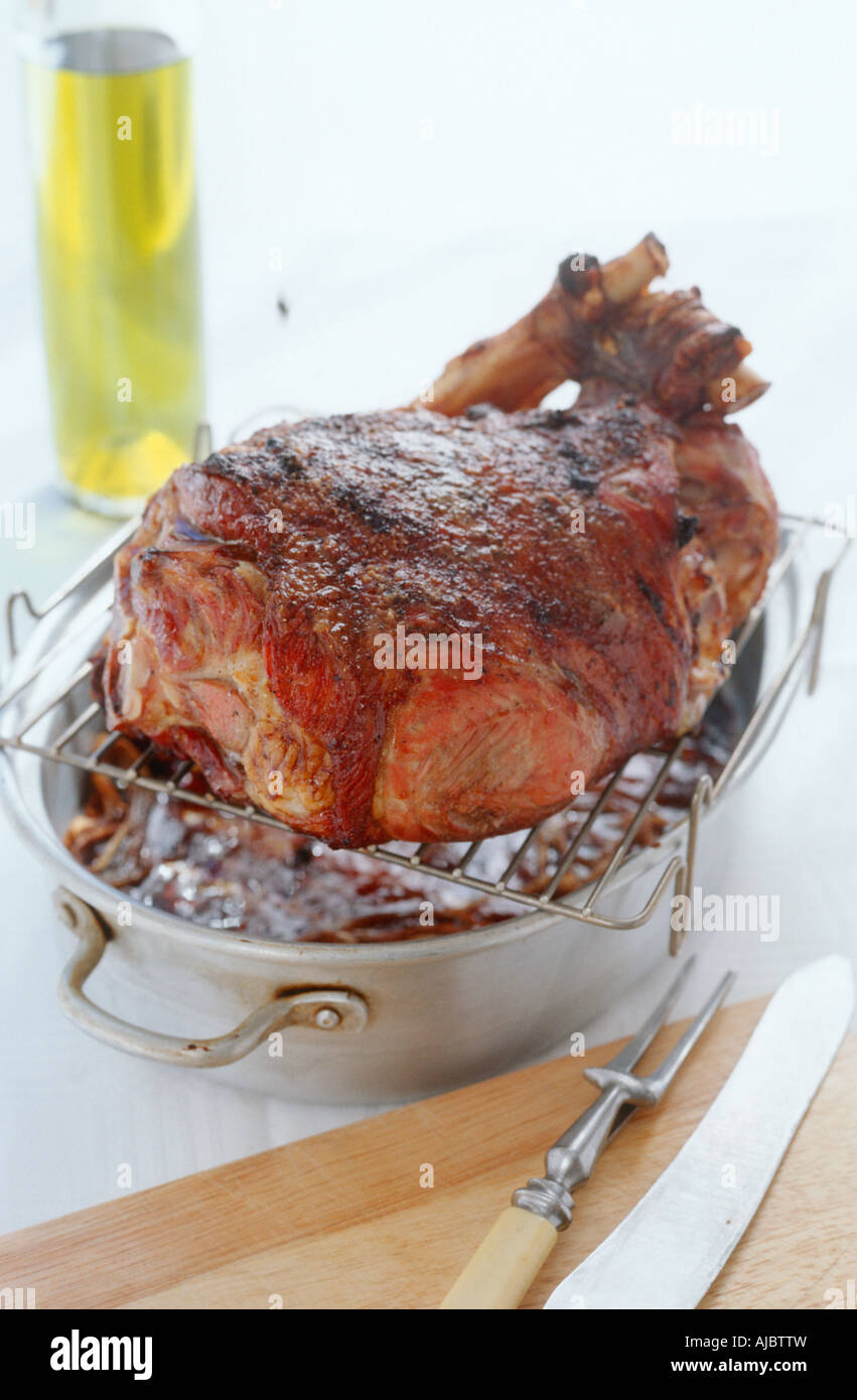 Venison leg hi-res stock photography and images - Alamy