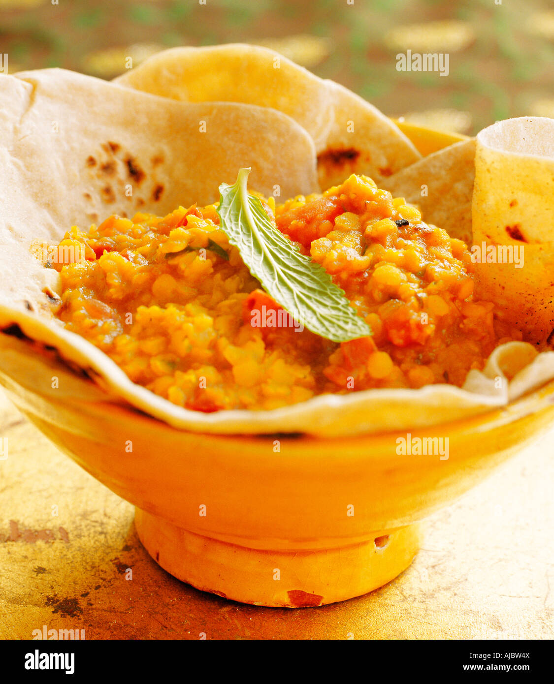 Tarka daal hi-res stock photography and images - Alamy