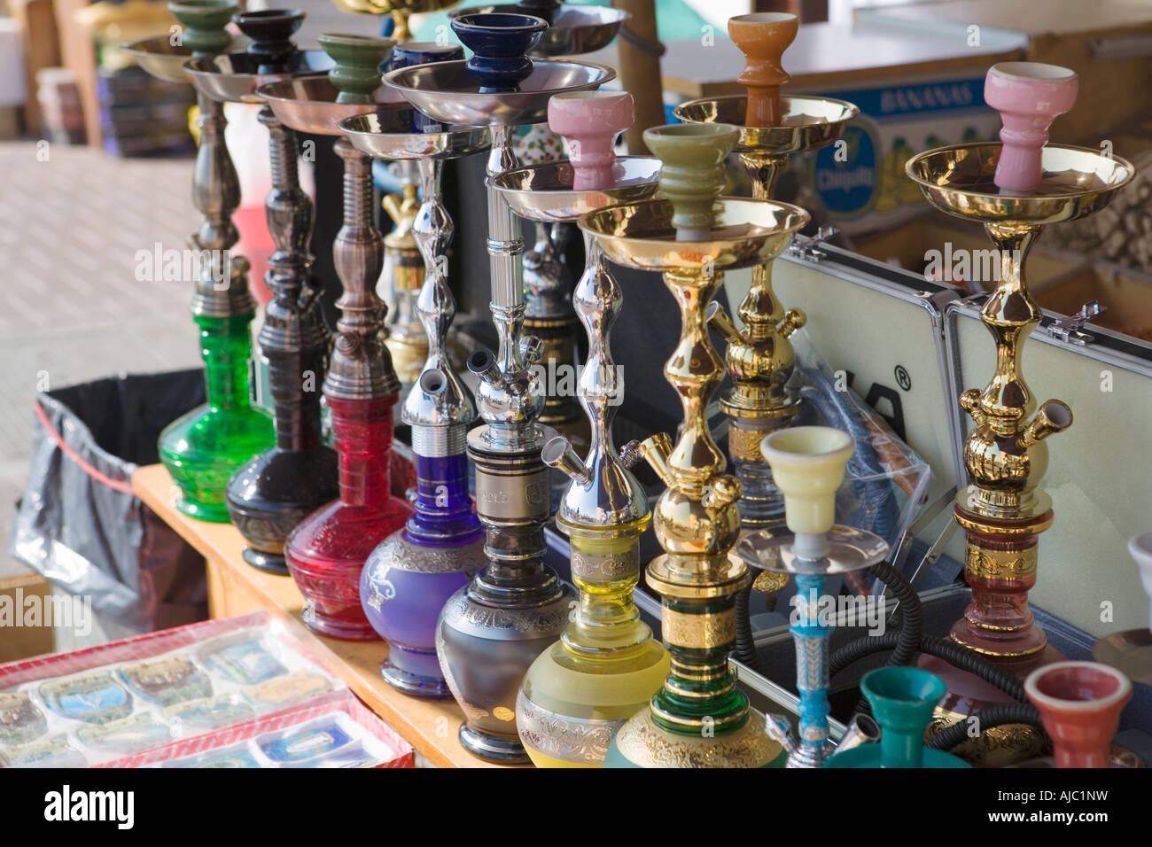 Arab man smoking shisha on hi-res stock photography and images - Alamy
