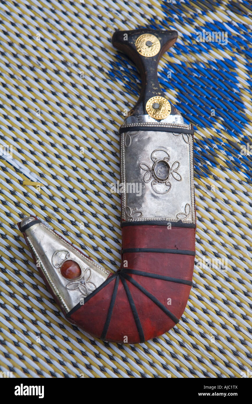 Khanjar hi-res stock photography and images - Alamy