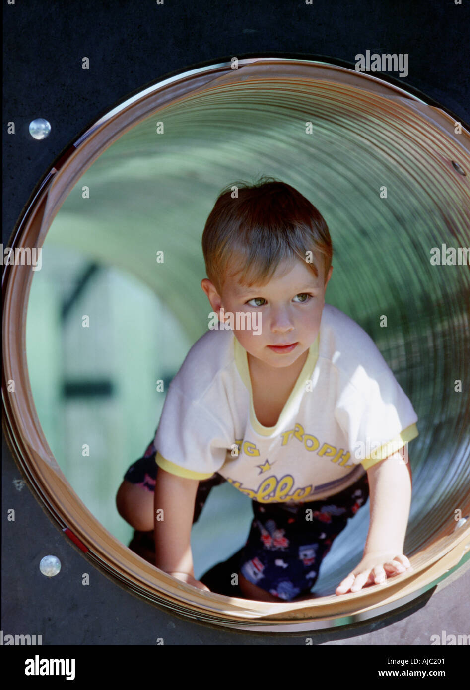 Boys plays pipes hi-res stock photography and images - Alamy