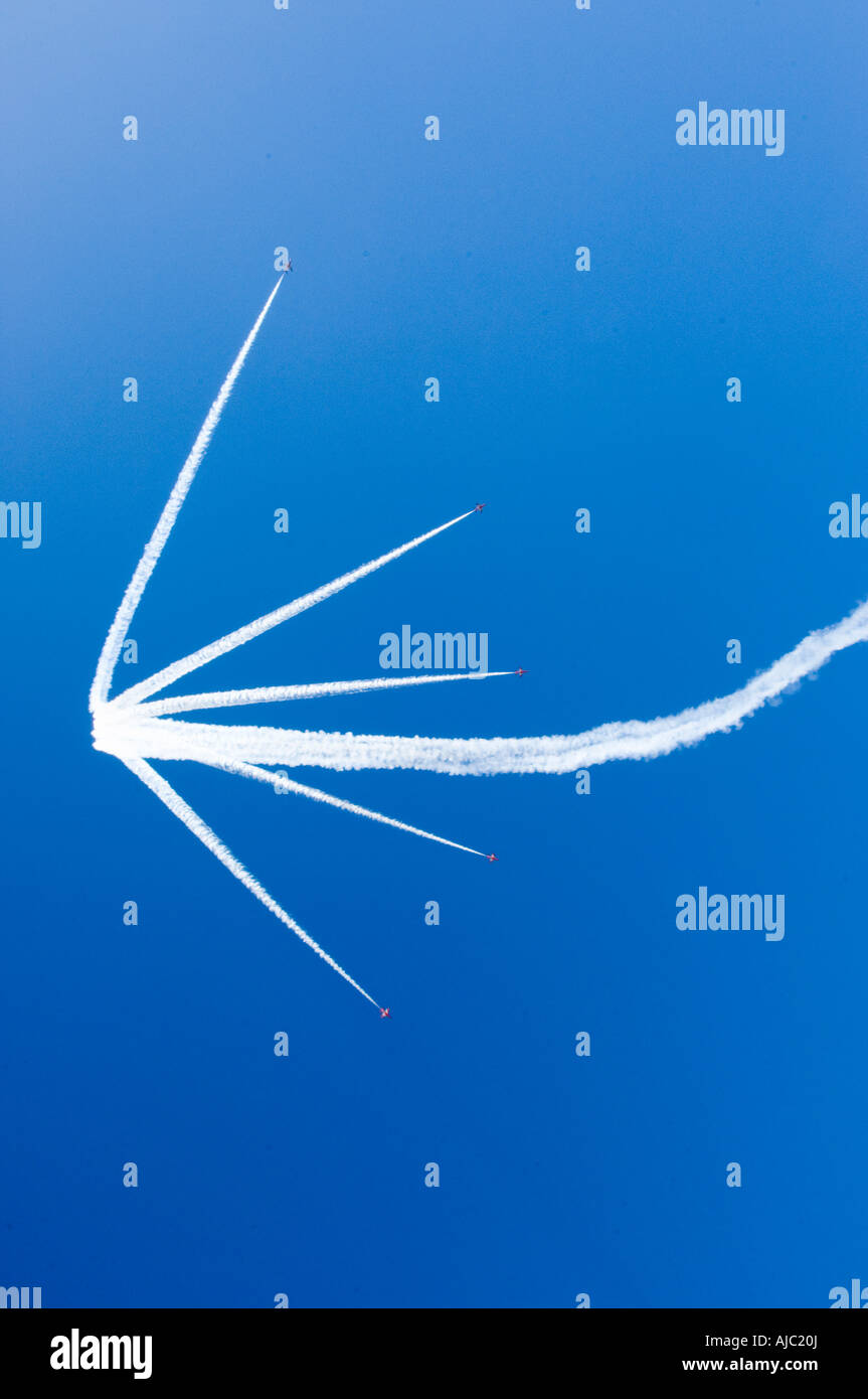 Red Arrows in Formation - Directly Below Stock Photo - Alamy