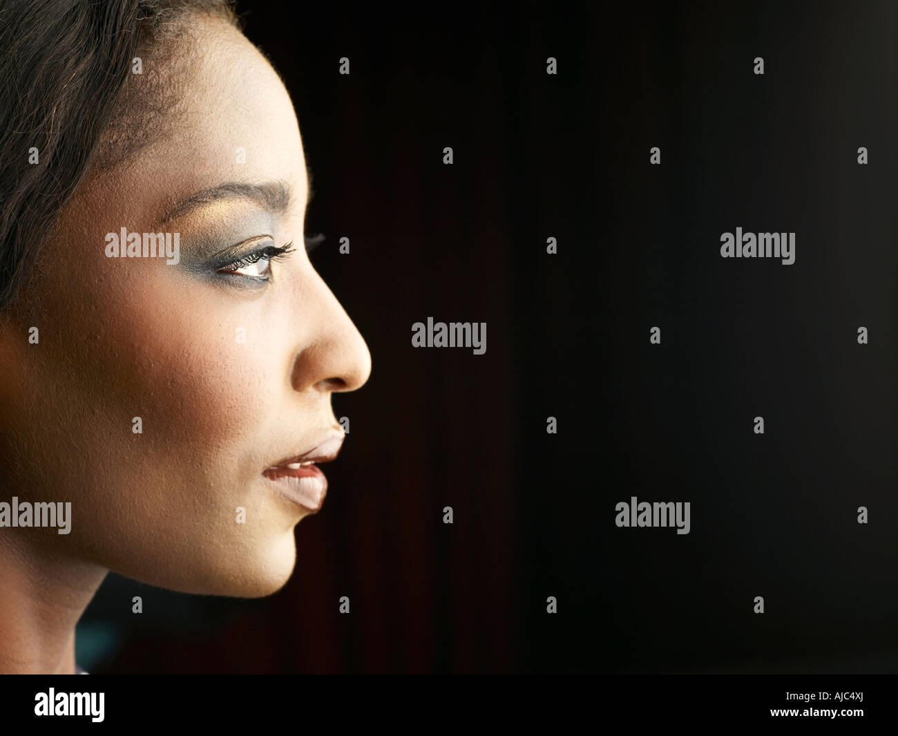 Side view determined african hi-res stock photography and images - Alamy