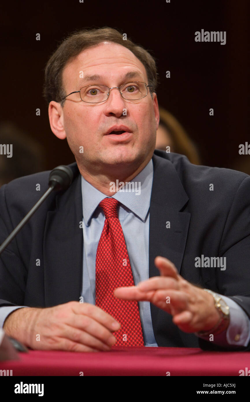 Samuel alito hi-res stock photography and images - Alamy
