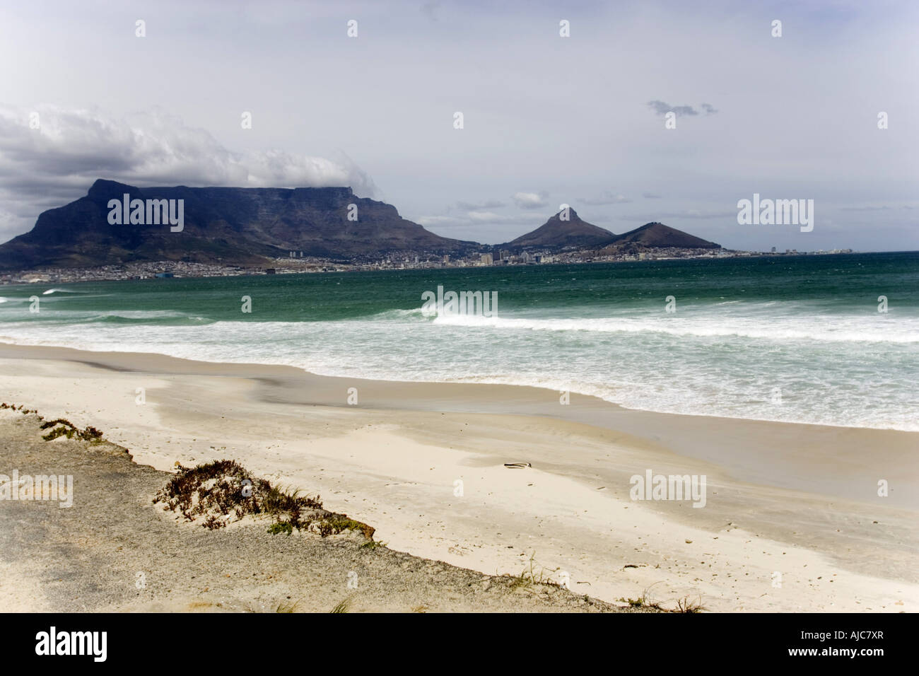 Sub saharan africa landscapes hi-res stock photography and images - Alamy