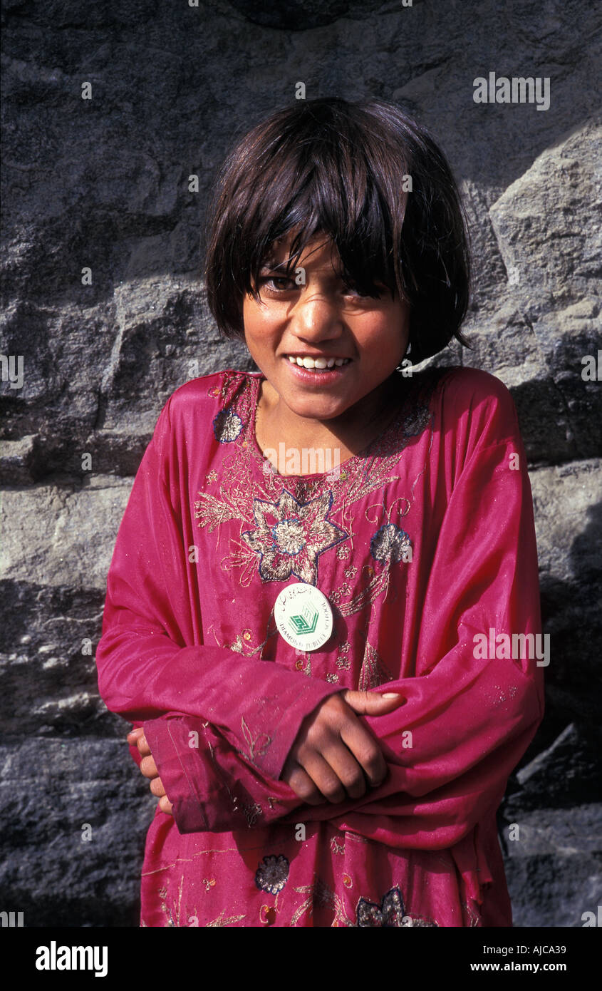 Pakistan hunza karimabad girl hi-res stock photography and images - Alamy