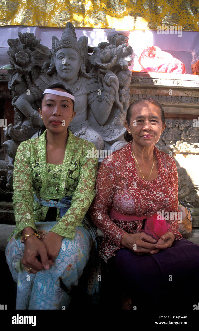 Women Formally dressed and attending a temple on the occasion of full ...