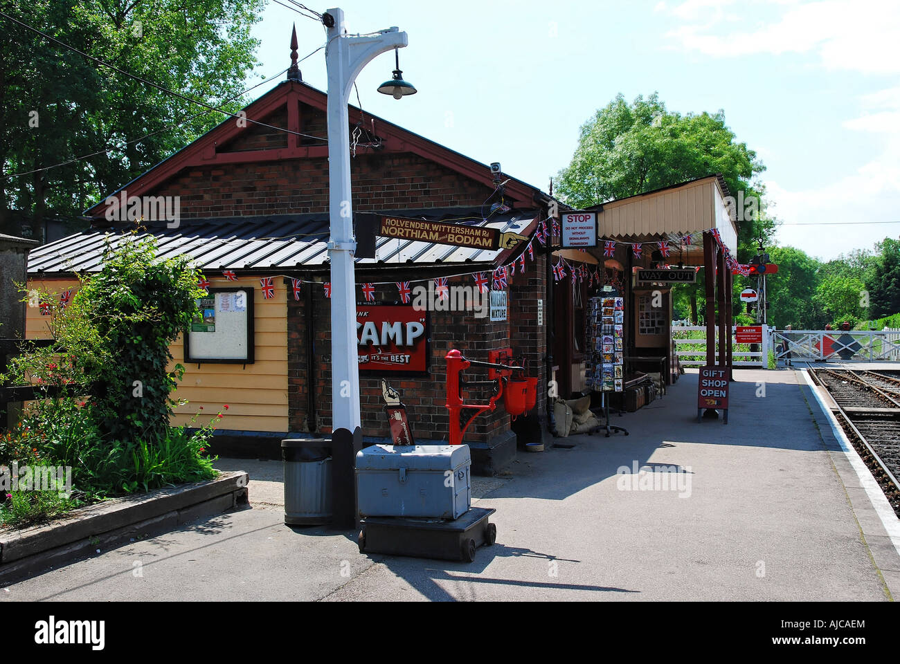 East kent railway hi-res stock photography and images - Alamy