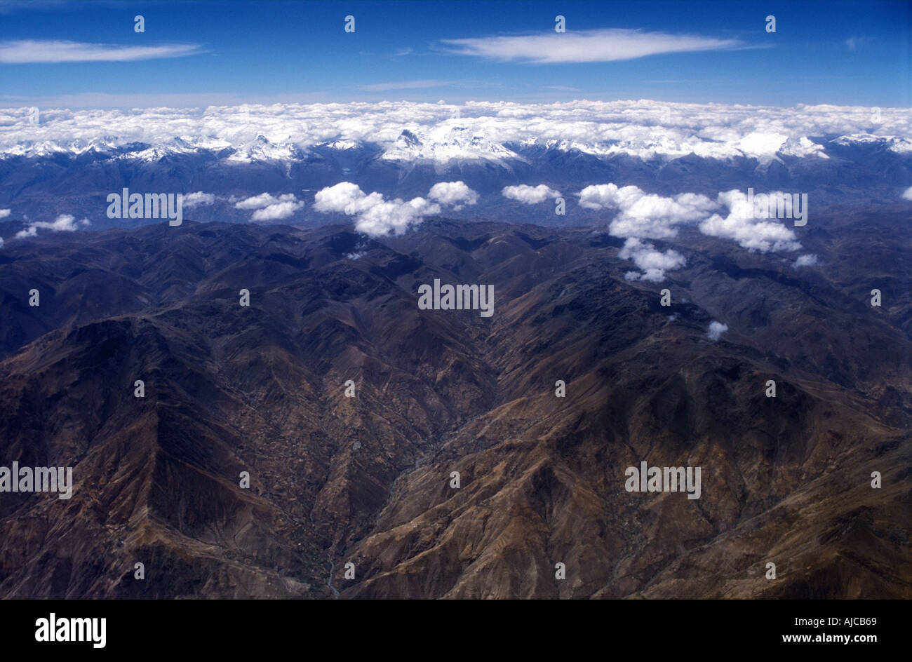 Aerial view of the Calleyon de Huaylas and Cordillera Blanca Northern ...
