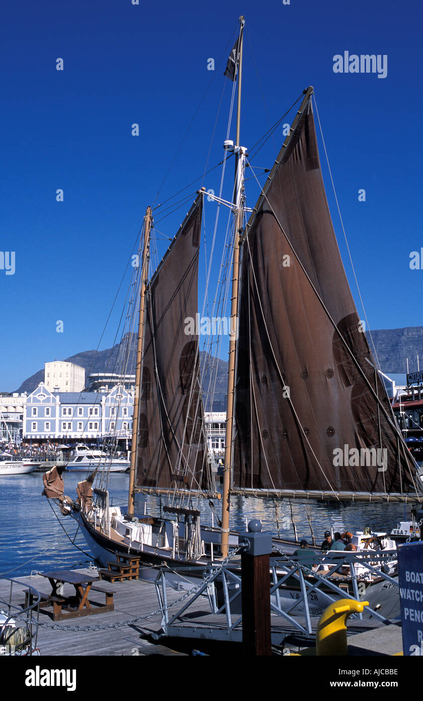 The Victoria and Albert Waterfront Table Bay Harbour Cape Town South ...