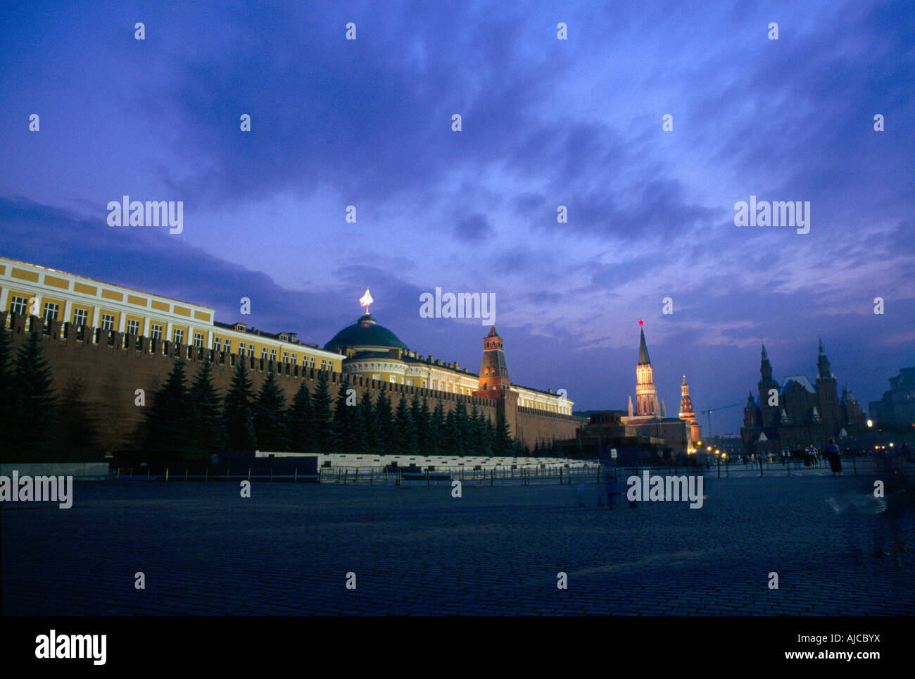 Moscow Russia Red Square & Kremlin At Night Stock Photo - Alamy