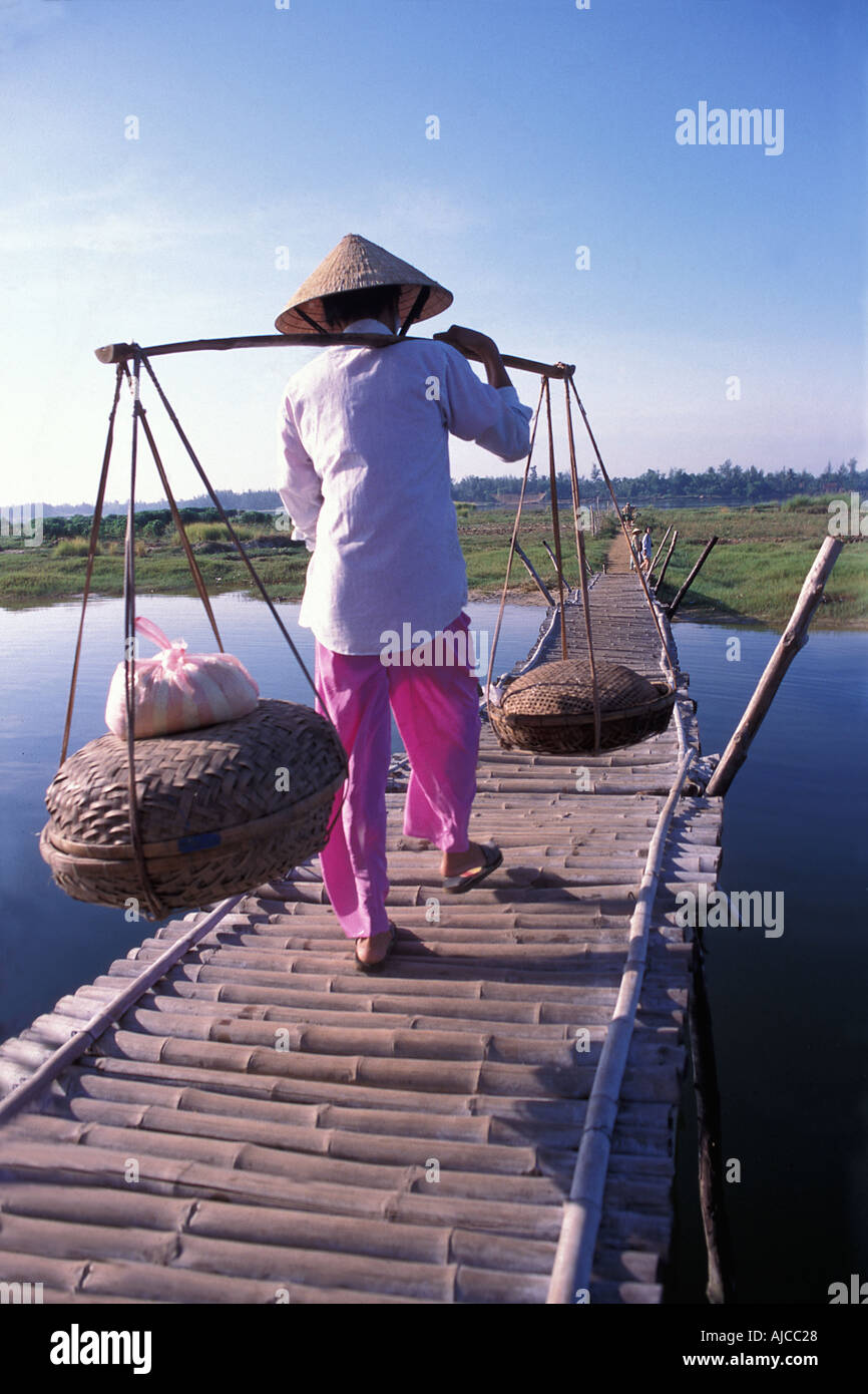 Vietnam bamboo footbridge hi-res stock photography and images - Alamy