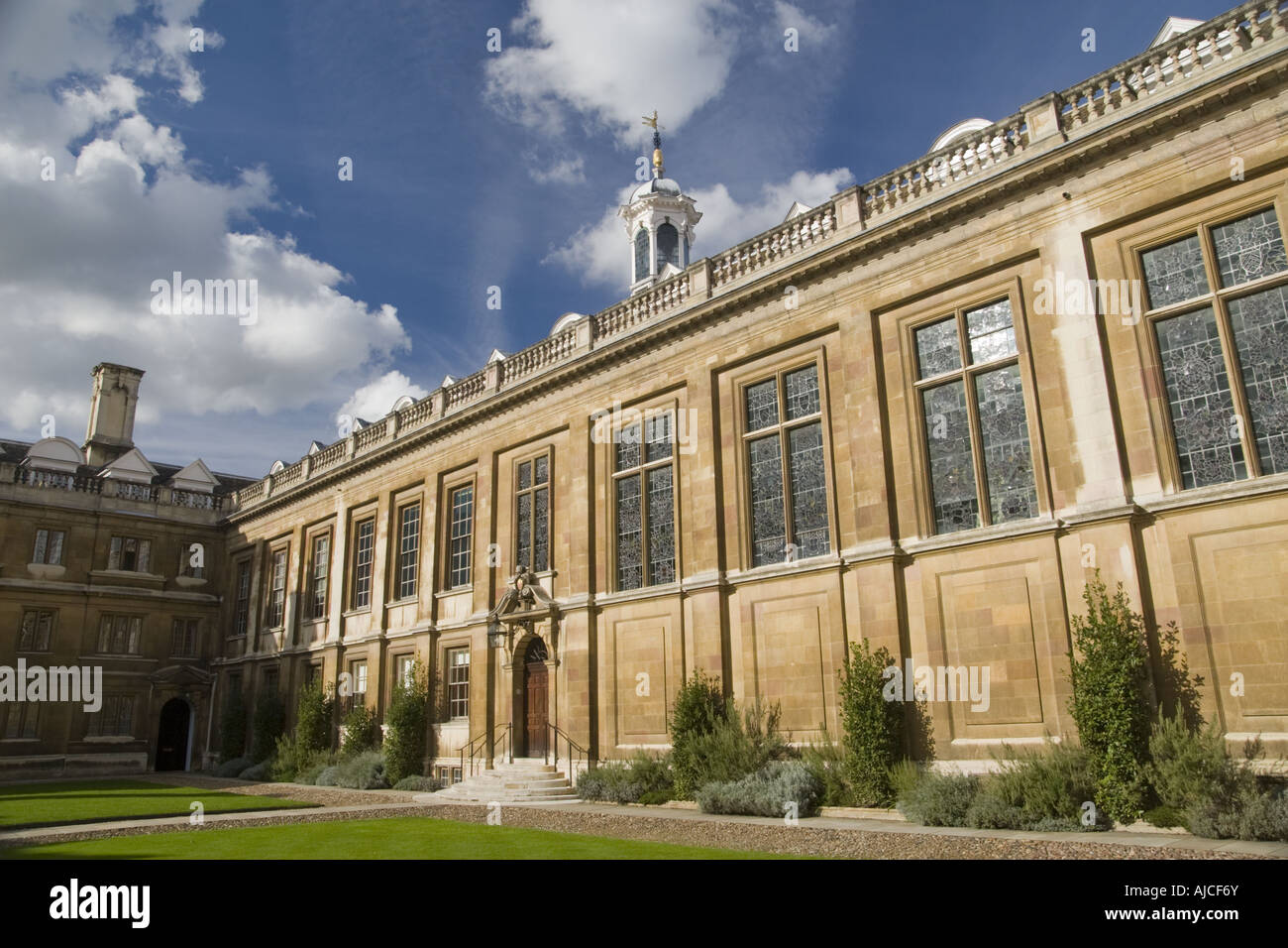Clare college courtyard hi-res stock photography and images - Alamy