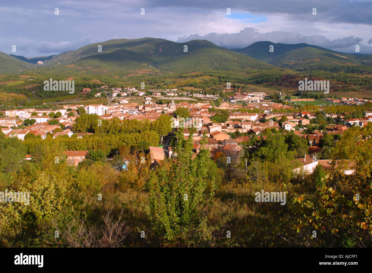 Saint chinian hi-res stock photography and images - Alamy