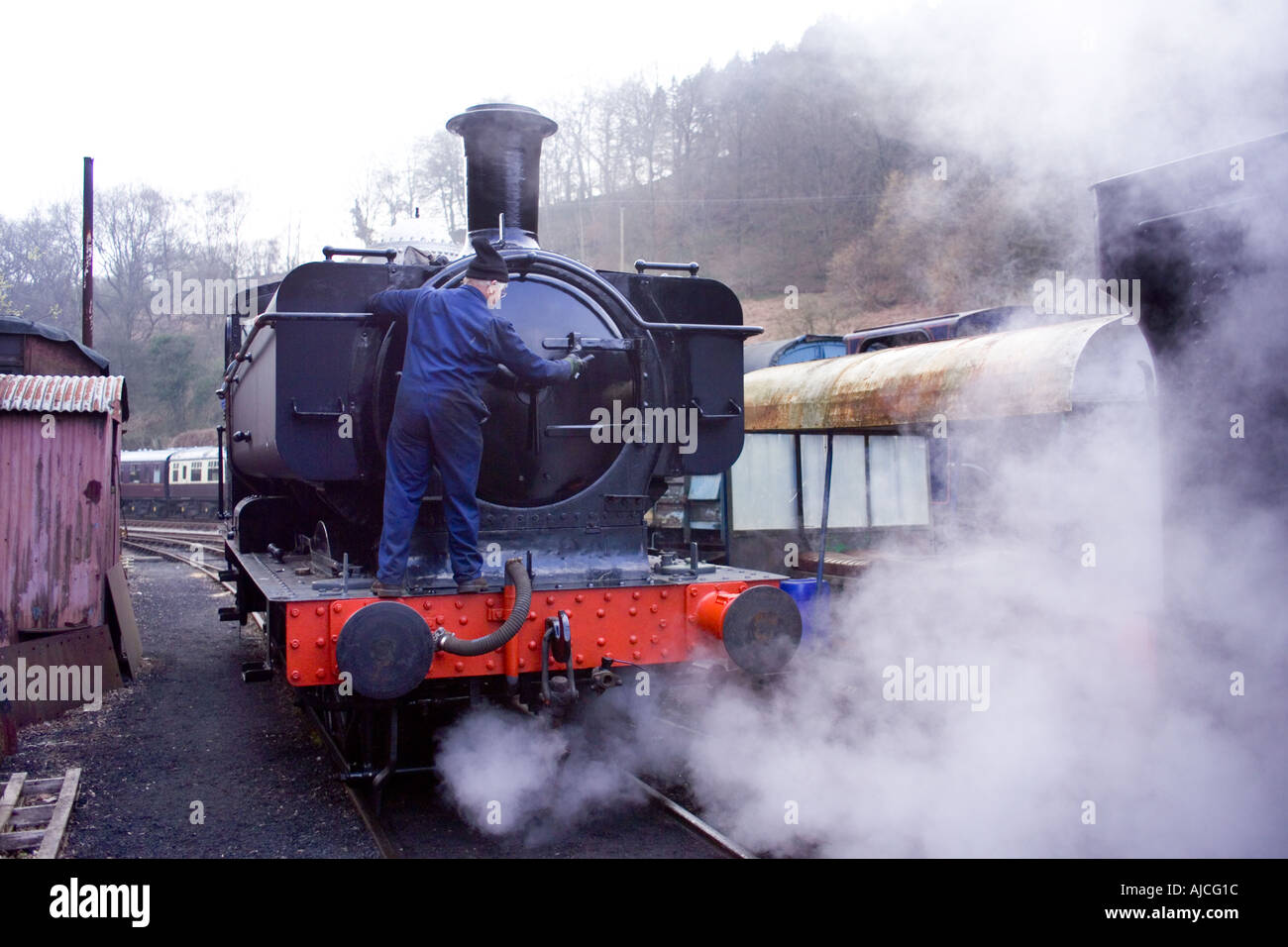 Forest of dean railway hi-res stock photography and images - Alamy