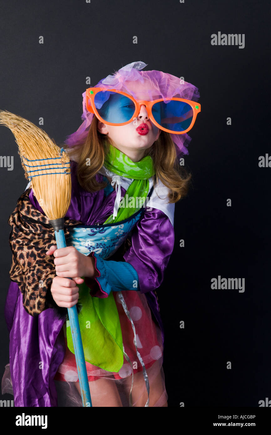 11 year old girl dress hi-res stock photography and images - Alamy