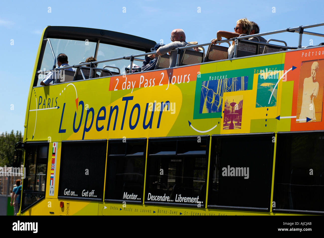 Bus opentour hi-res stock photography and images - Alamy