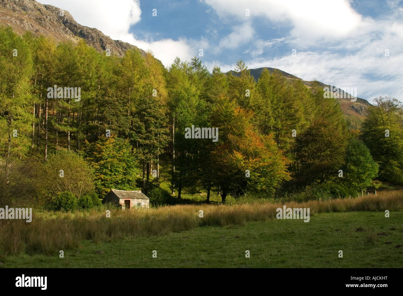 Shepherd's bothy at Buttermere in Autumn Stock Photo - Alamy