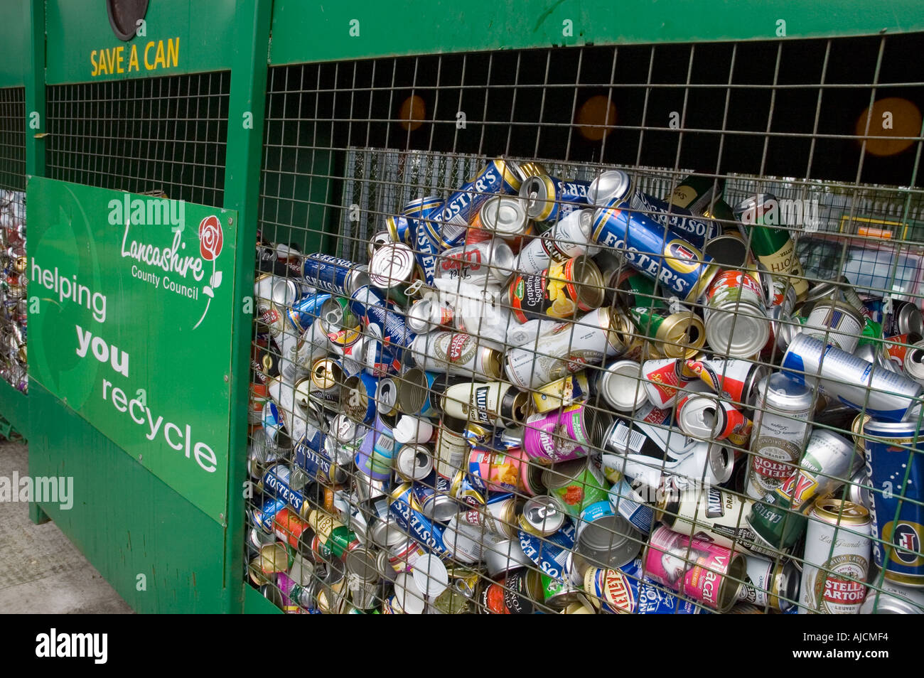 Civic amenity site hi-res stock photography and images - Alamy