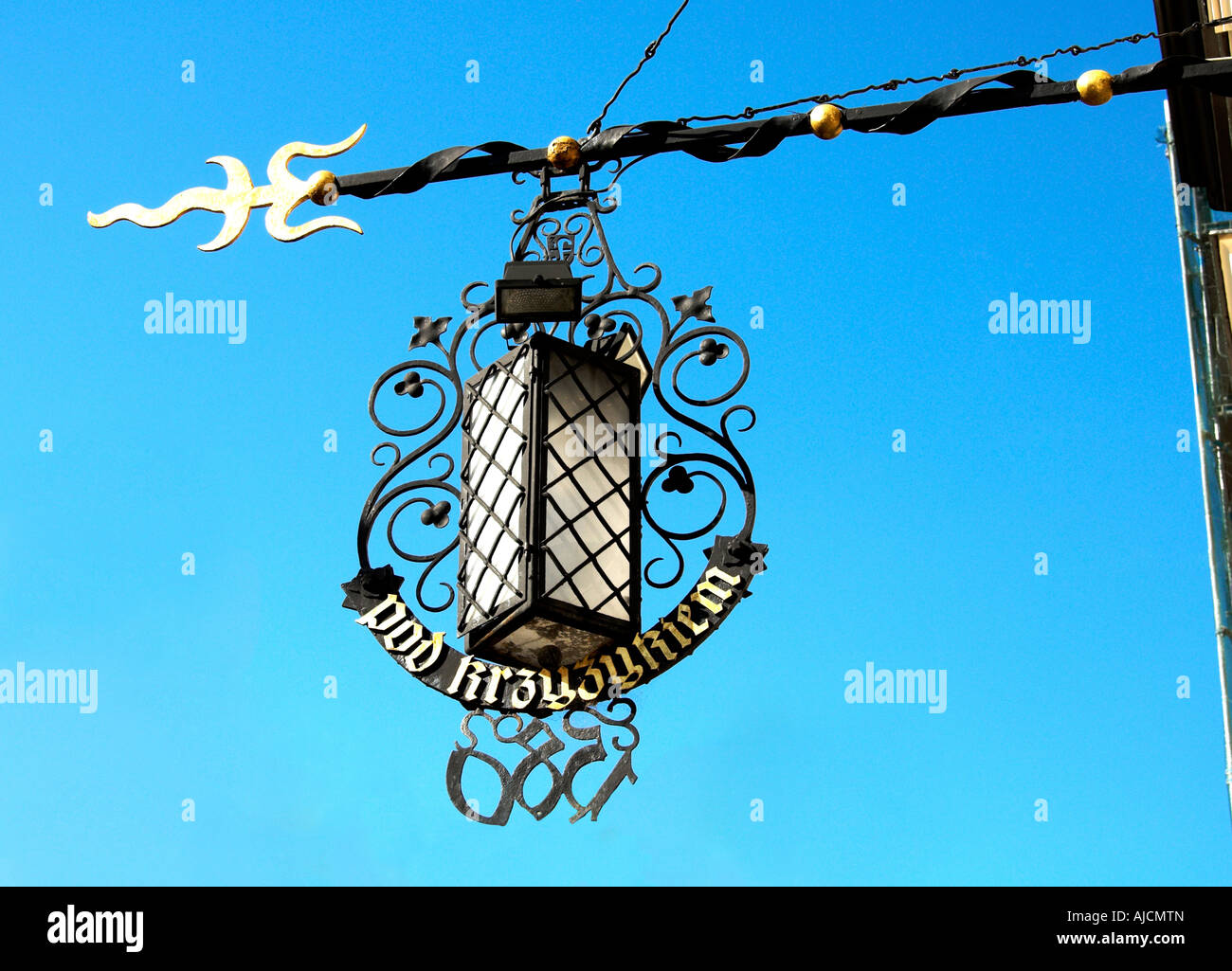 Strret sign hi-res stock photography and images - Alamy