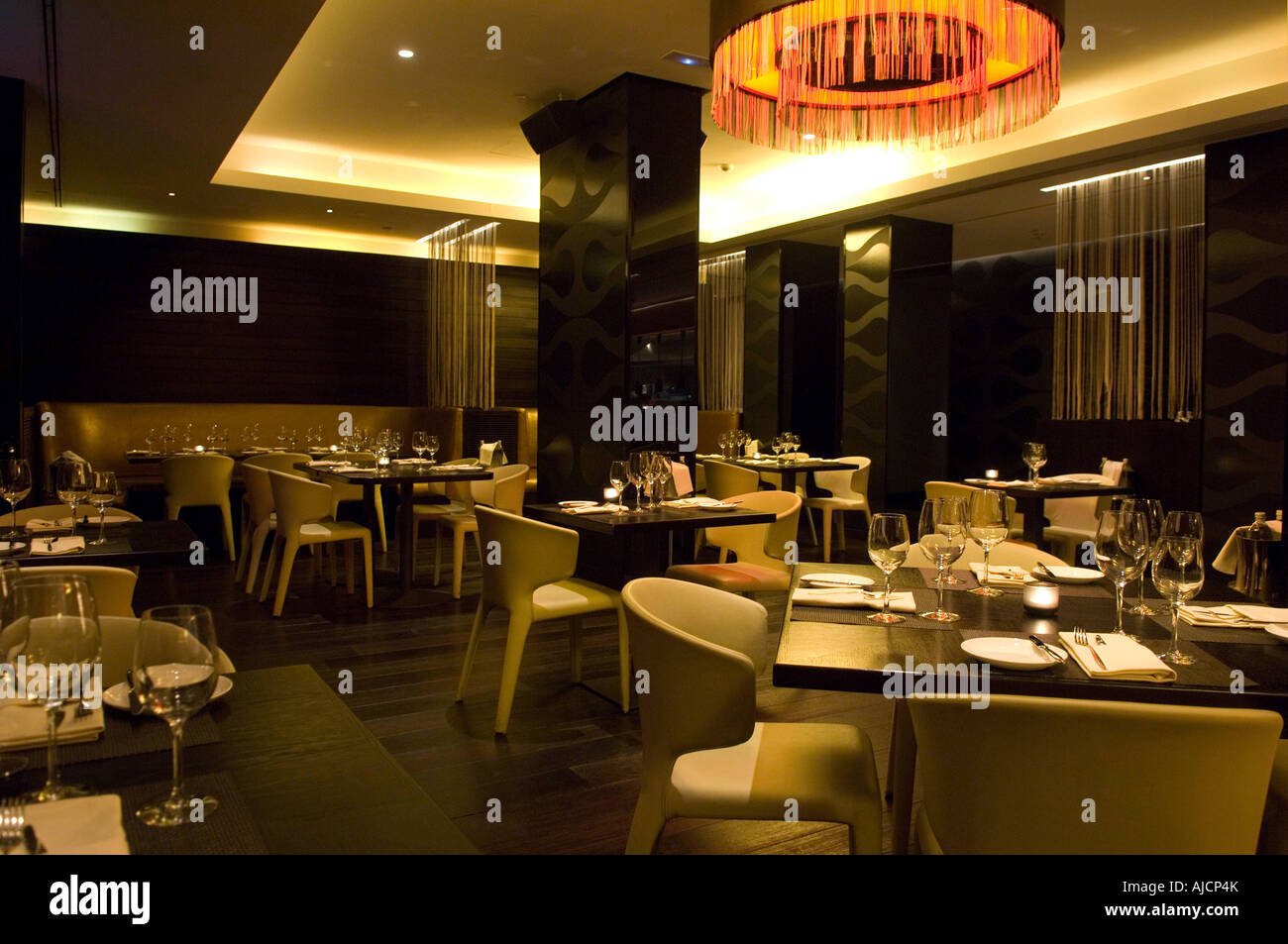 Restaurants table layout Stock Photo - Alamy