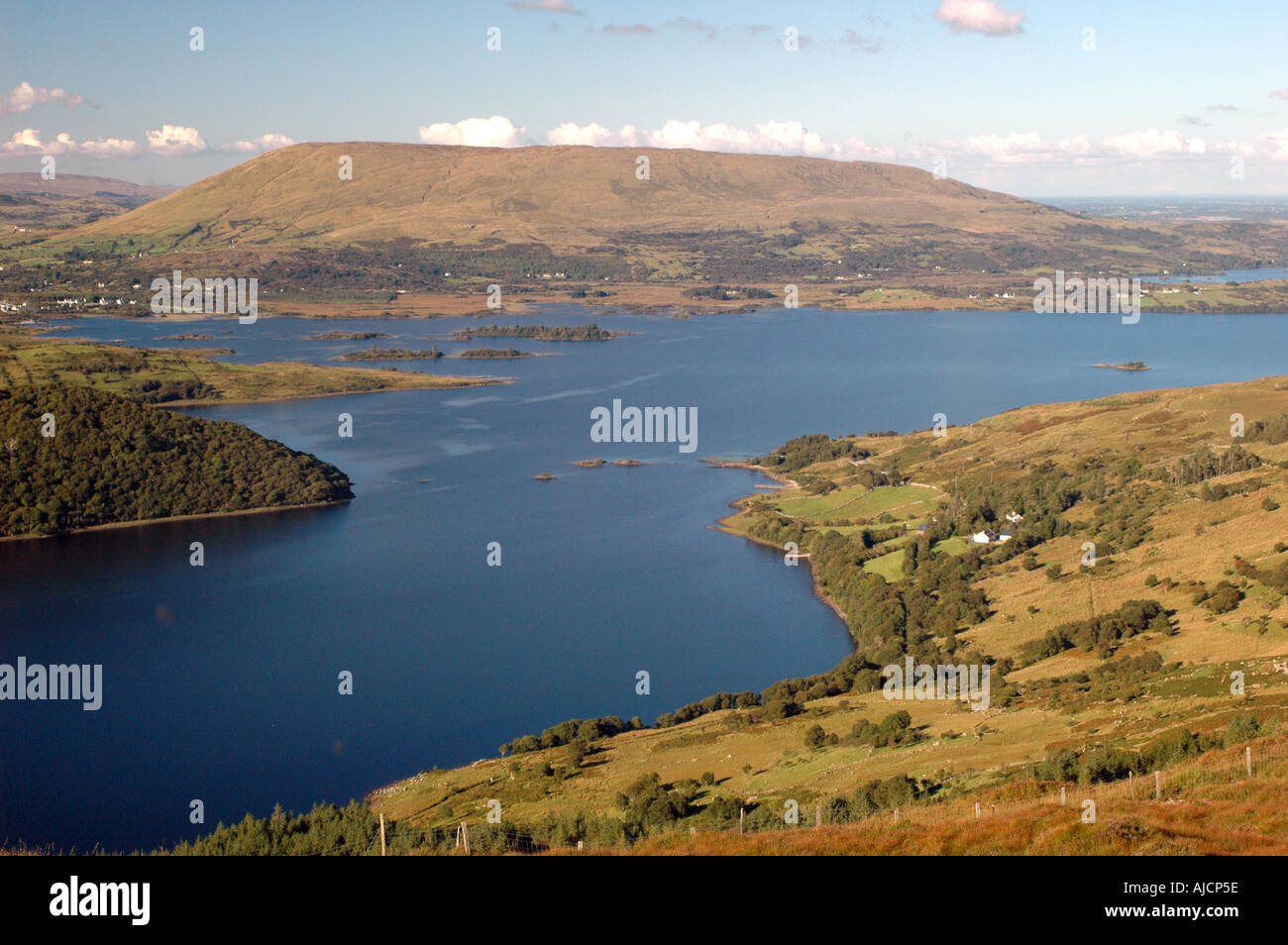 Loch corrib hi-res stock photography and images - Alamy