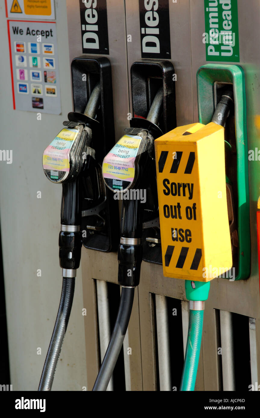 Petrol station forecourt closed after panic buying following threat of fuel blockade of ...