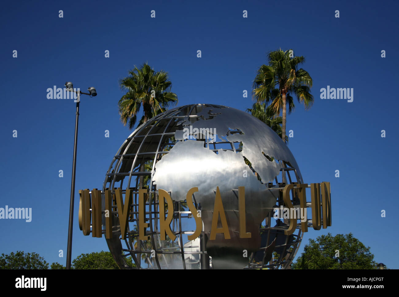 Universal studios globe universal city hi-res stock photography and ...
