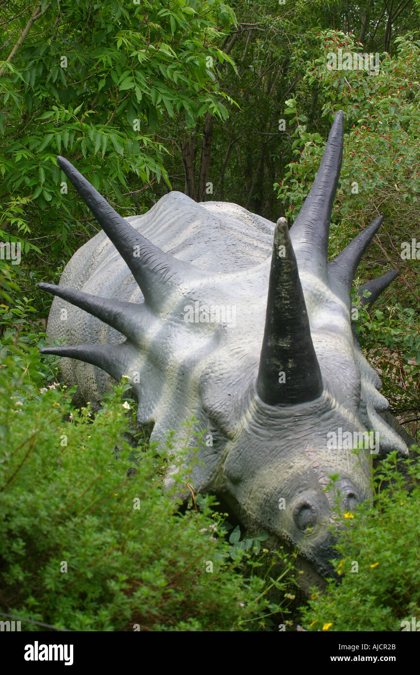 Animal bush sculptures hi-res stock photography and images - Alamy