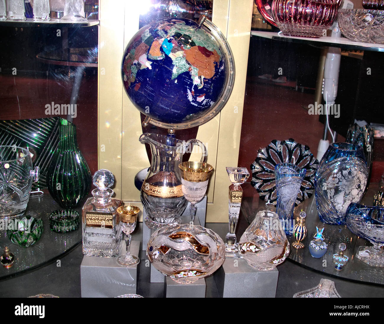 Brittle glass hi-res stock photography and images - Alamy