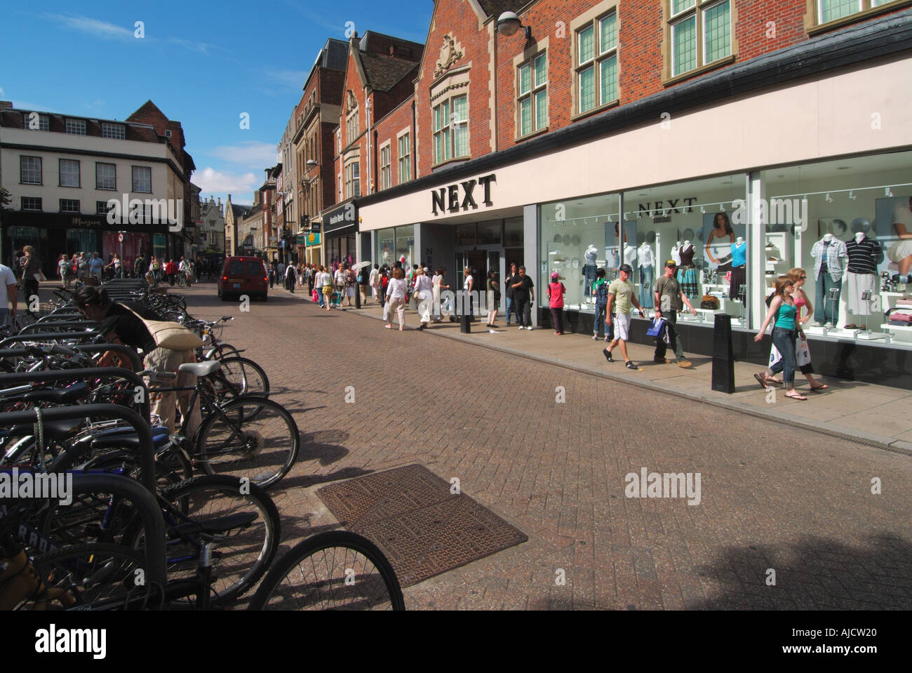 Clothing supply chain hi-res stock photography and images - Alamy