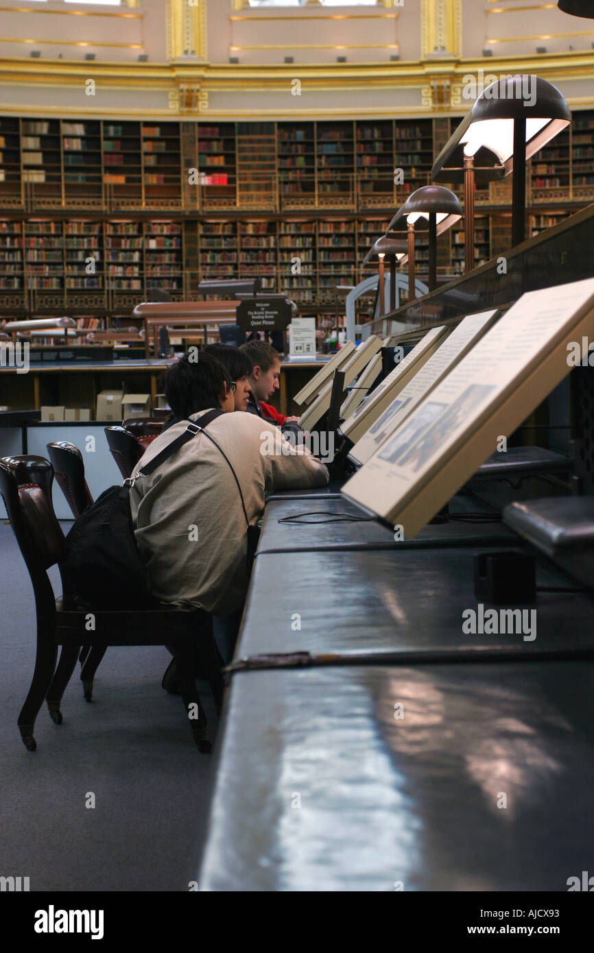 British library reading room hi-res stock photography and images - Alamy