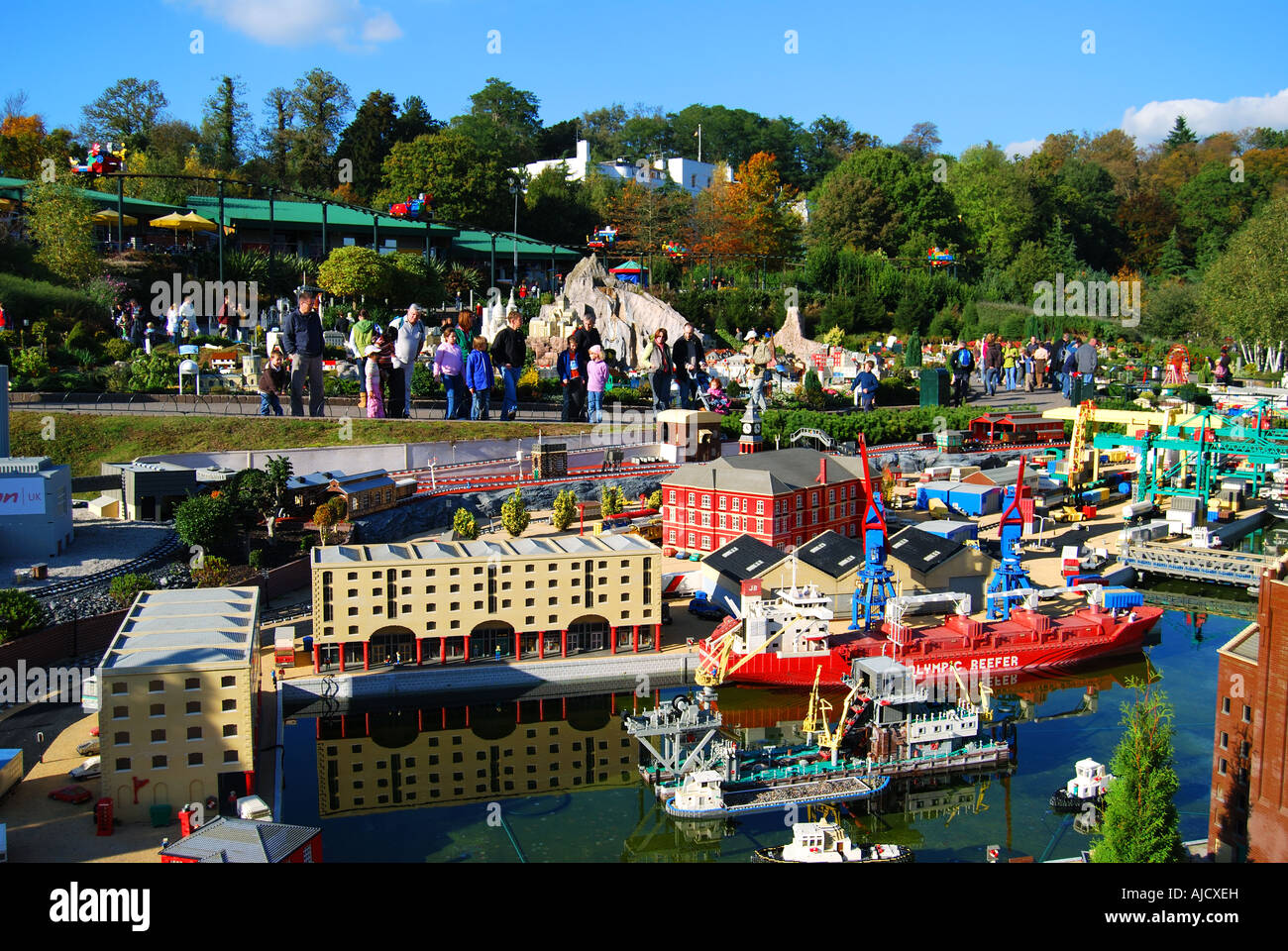 Miniature container ships hi-res stock photography and images - Alamy