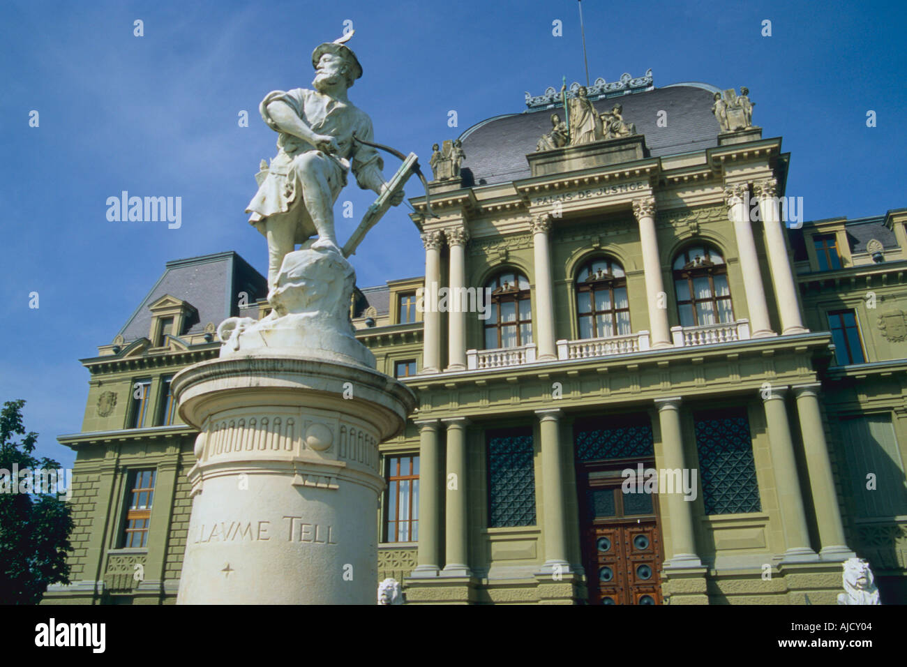 Switzerland Lausanne William Tell statue Stock Photo - Alamy