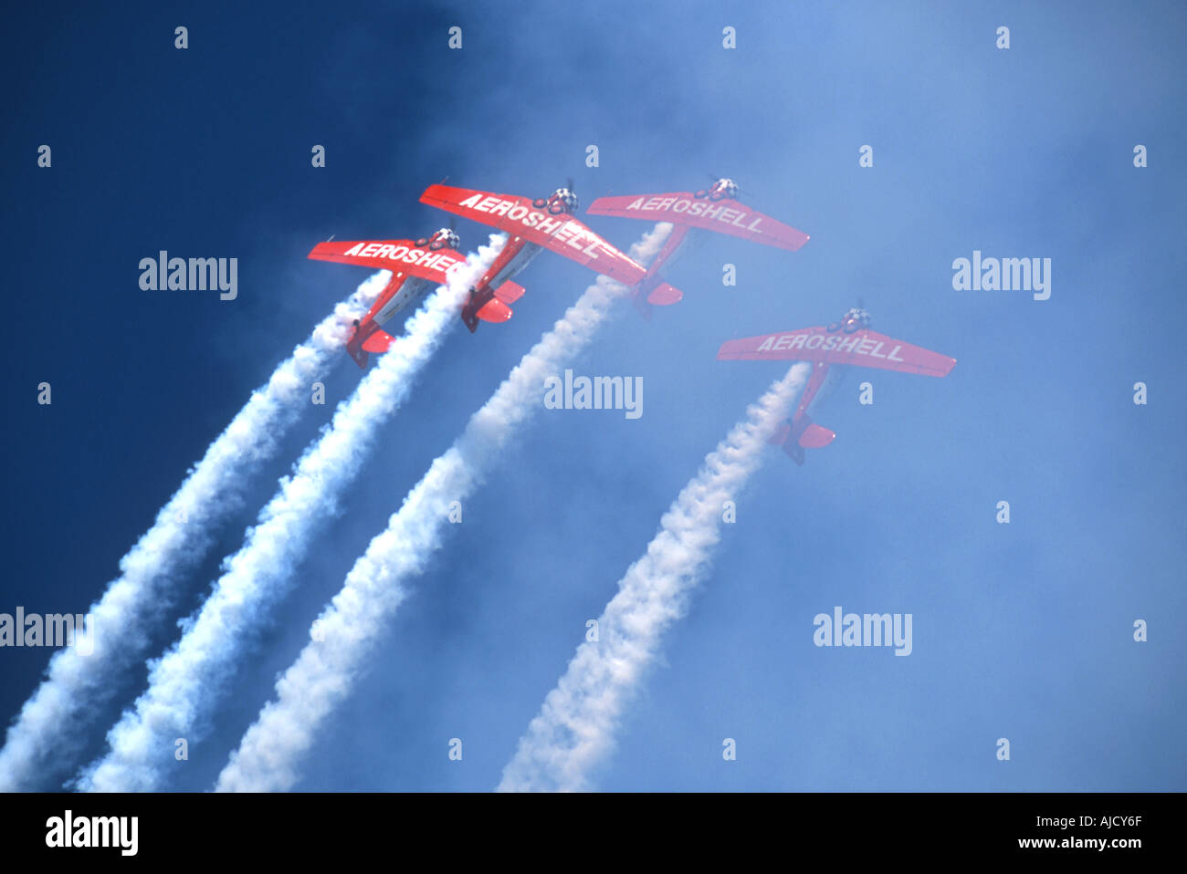 Airplanes Performing Stunts Acrobatics Stock Photo - Alamy